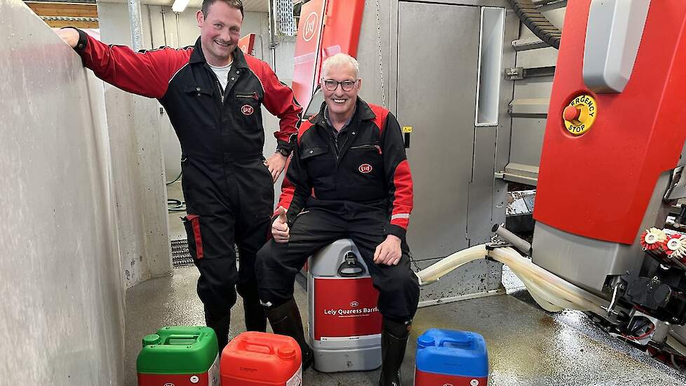 Lely › Vertrouwde keuzes voor de familie Tiggeloven: reiniging en uierverzorging | Melkvee.nl ...