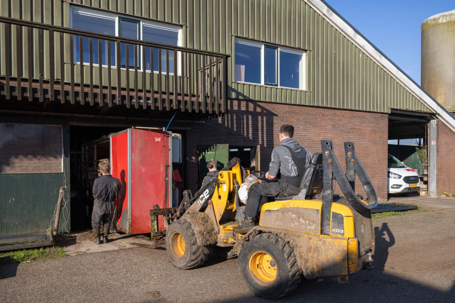 Lely › Familie de Lange vervangt A2 melkrobots voor A5: ‘Veel ...