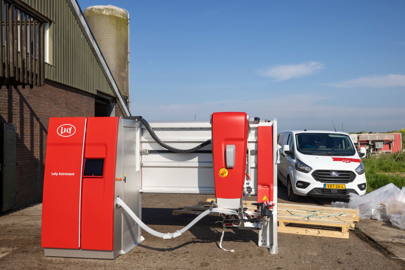 Lely › Familie de Lange vervangt A2 melkrobots voor A5: ‘Veel ...